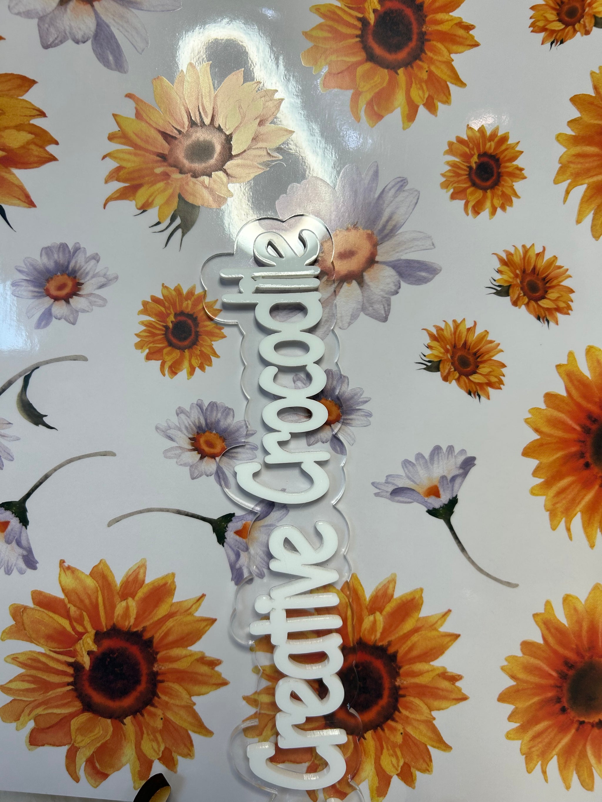 Sunflower and daisy element – The Creative Crocodile